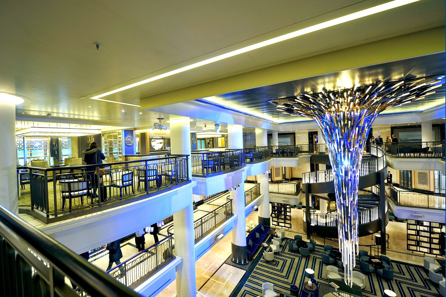 Britannia Cruise Ship by P&O | Reviews & Images