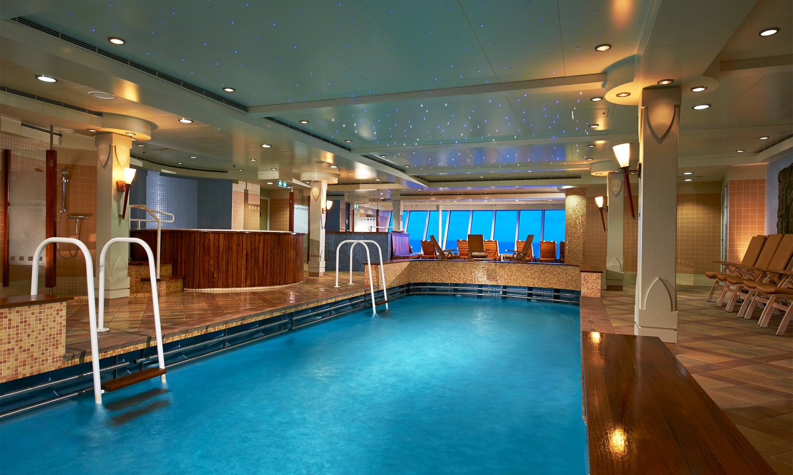 Norwegian Star Cruise Ship Reviews & Itineraries