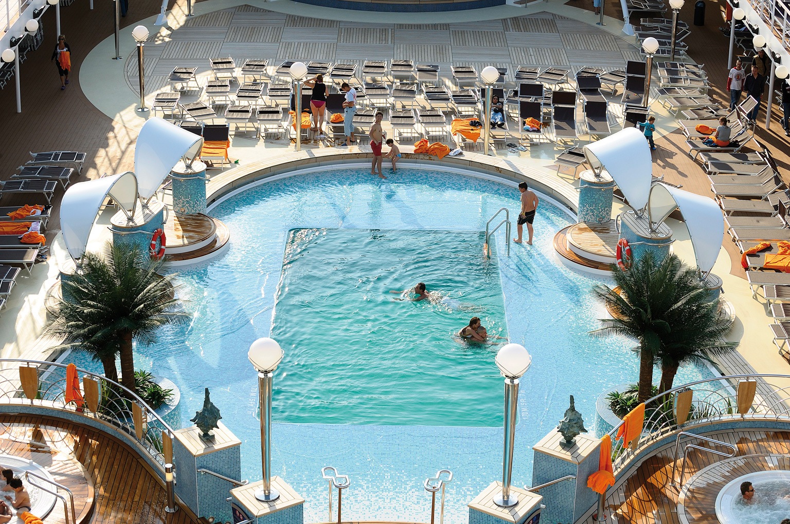 MSC Poesia Cruise Ship | Reviews & Images