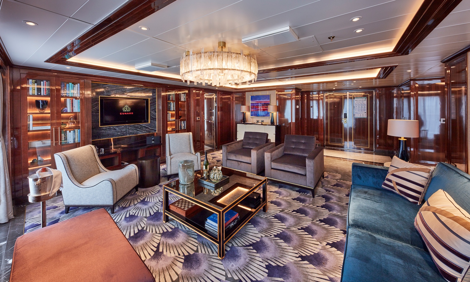 Queen Victoria Cruise Ship Reviews & Itineraries