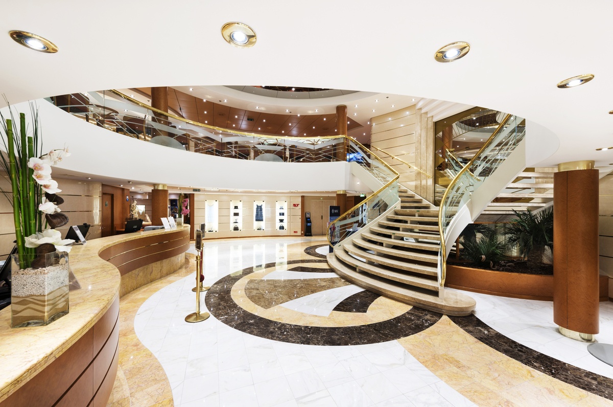 MSC Opera Cruise Ship | Reviews - Itineraries - Images