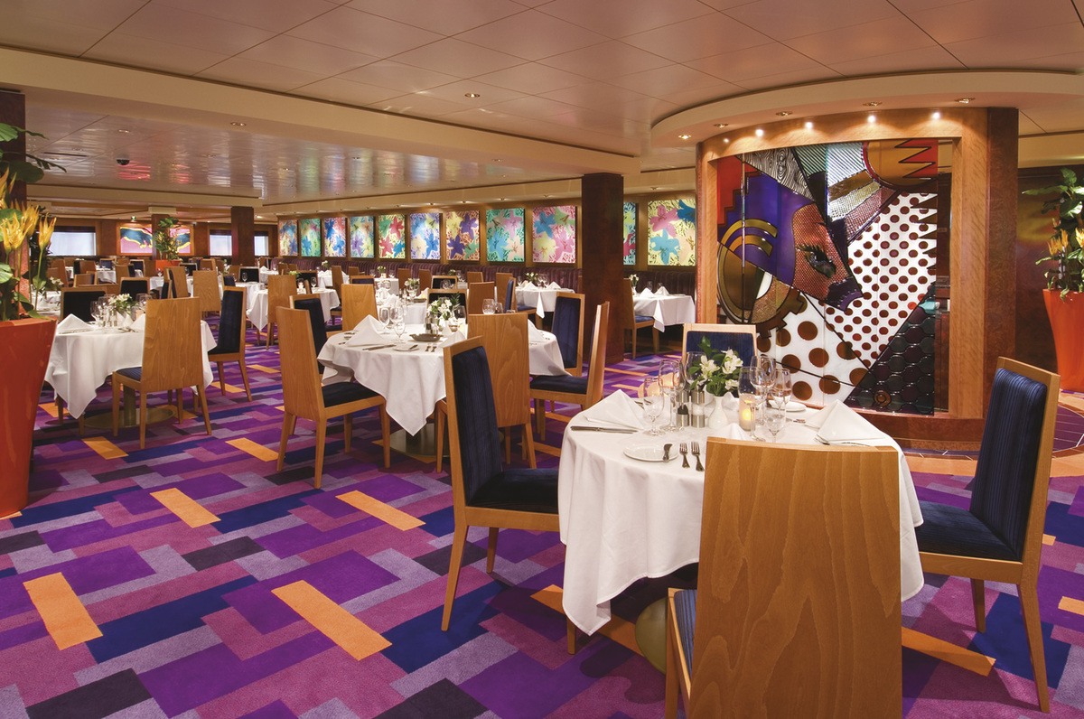 Norwegian Jewel Cruise Ship Reviews & Itineraries