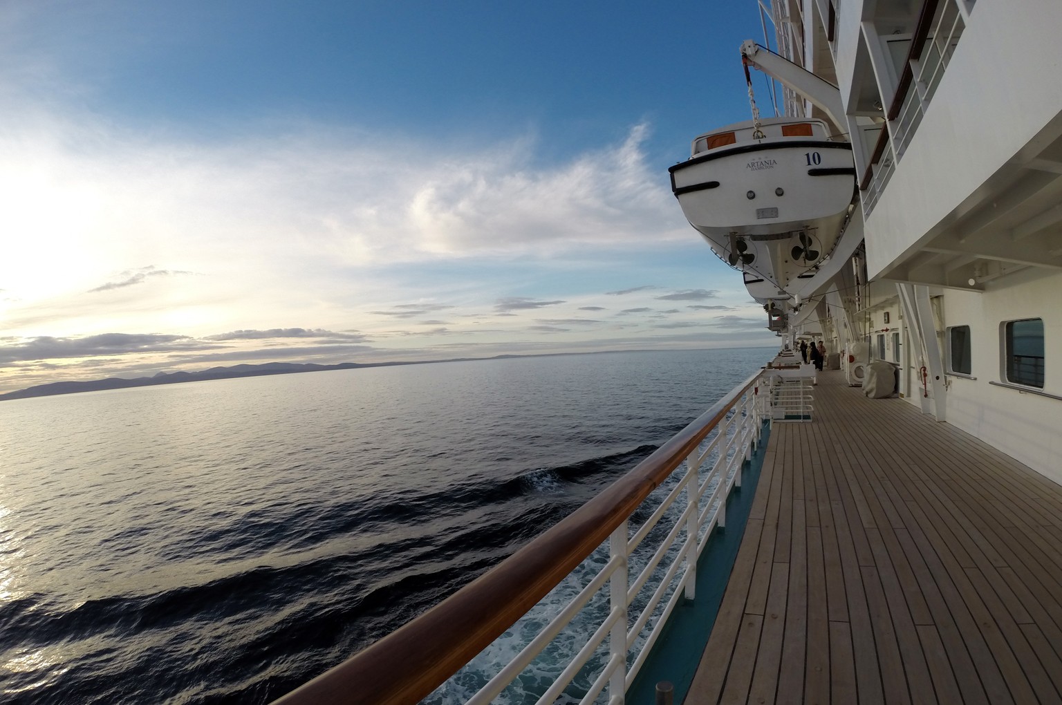 MS Artania Cruise Ship | All Reviews & Itineraries