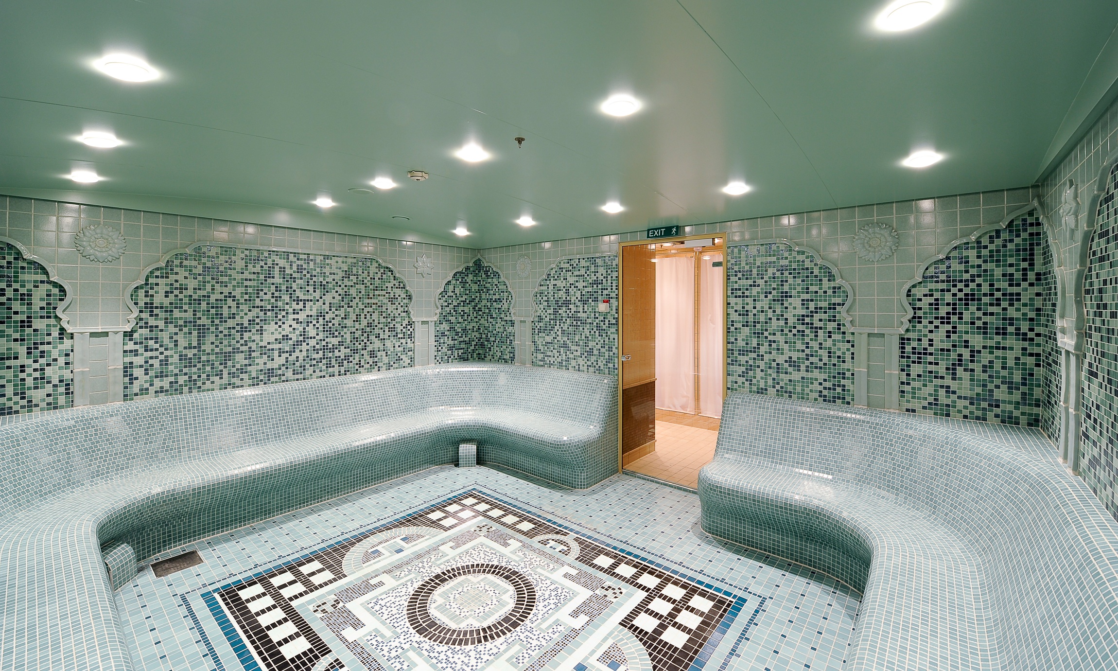 MSC Magnifica Cruise Ship | All Reviews & Images